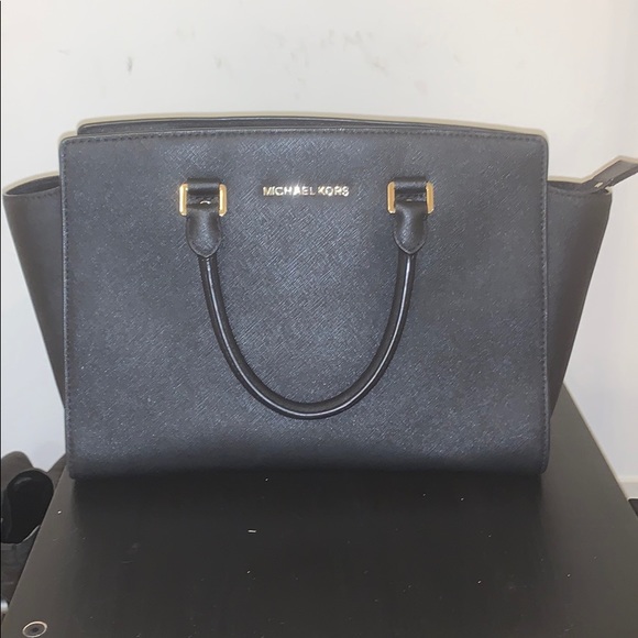 MICHAEL Michael Kors | Bags | Michael Micheal Kora Womens Selma Medium ...